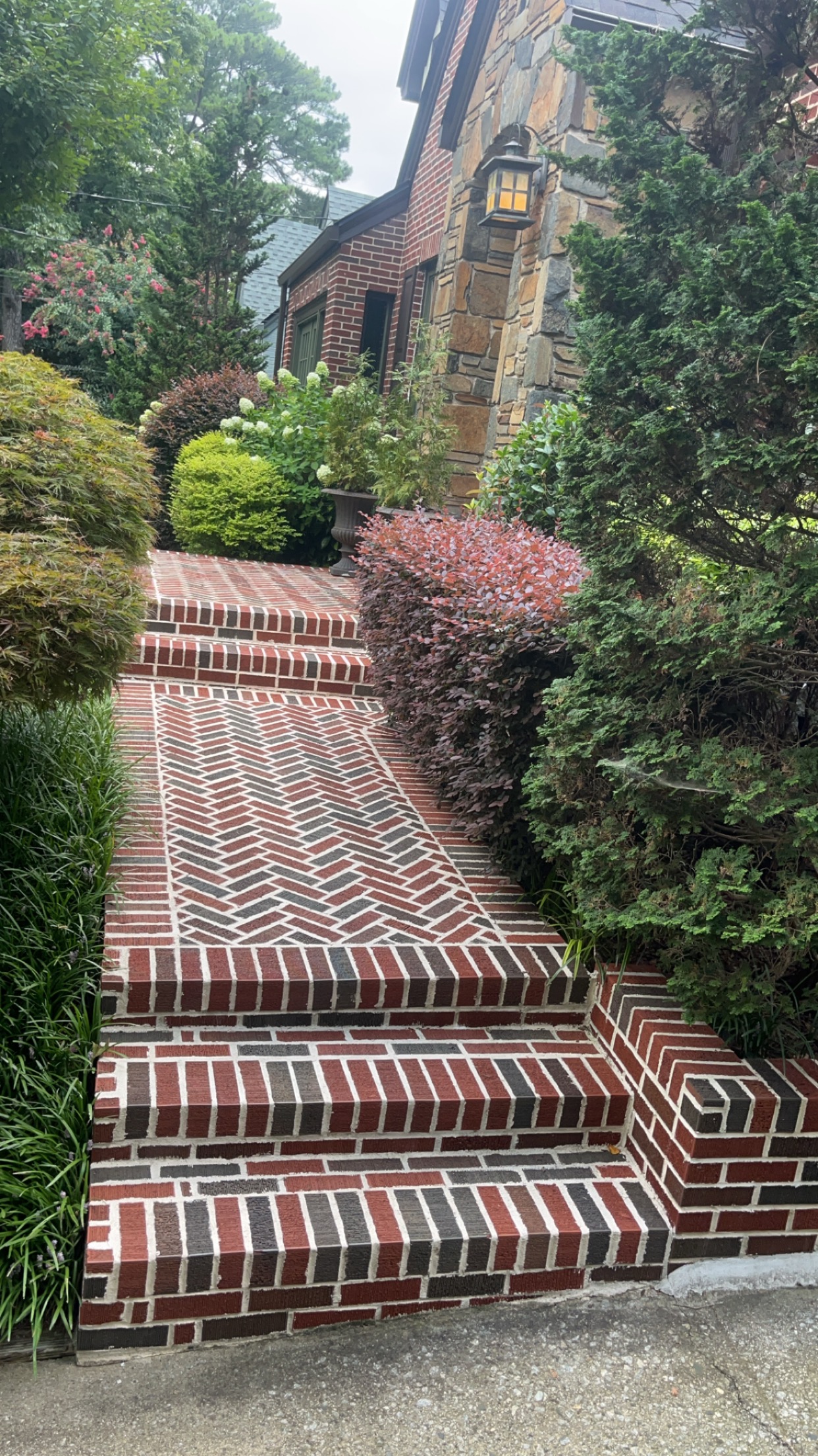 Paver & Concrete Driveway - Free Estimate
